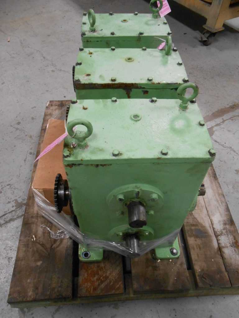 (10) YODER Gearboxes w/Universal Joints - Universal Tube and Rollform ...